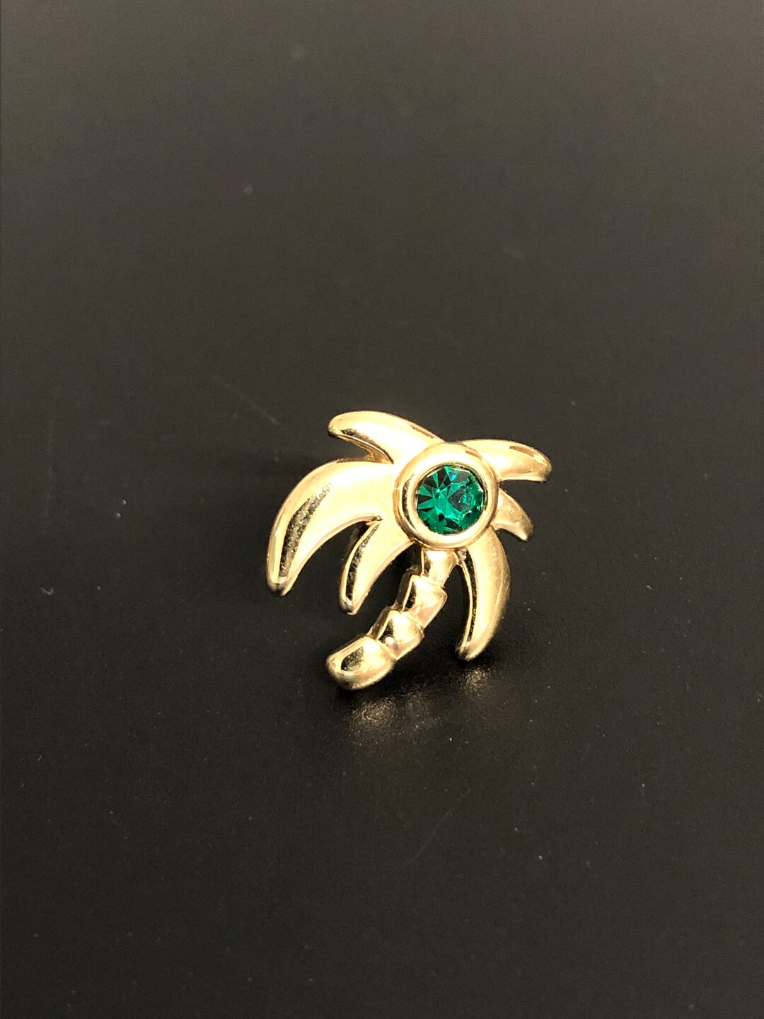 Gold Plated Palm Tree Tie Pin Beautiful Vintage 1980s Emerald Green ...