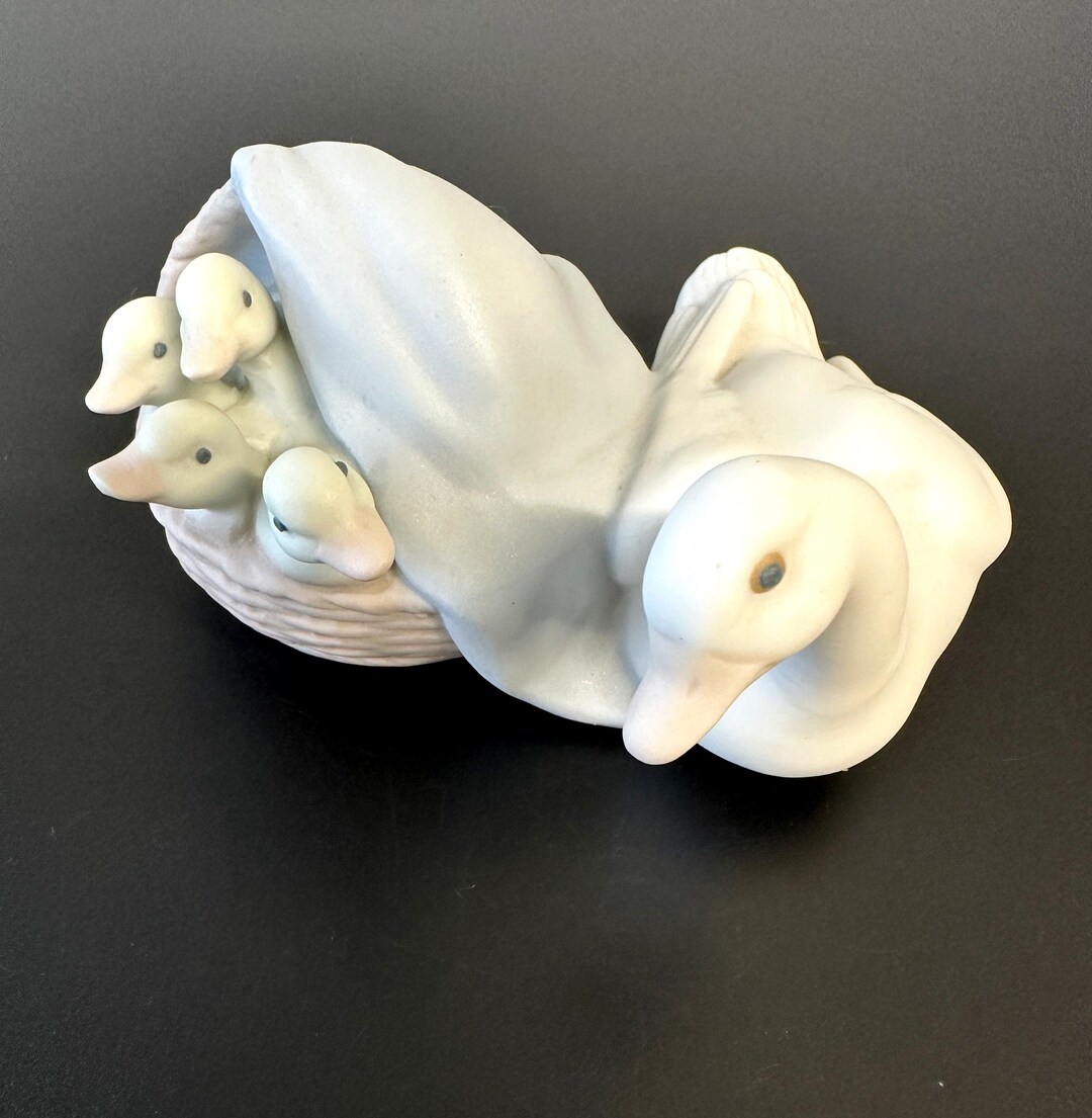LLADRO Duck Figurine Made of Fine Porcelain LLADRÓ Duck Breeding, Duck ...
