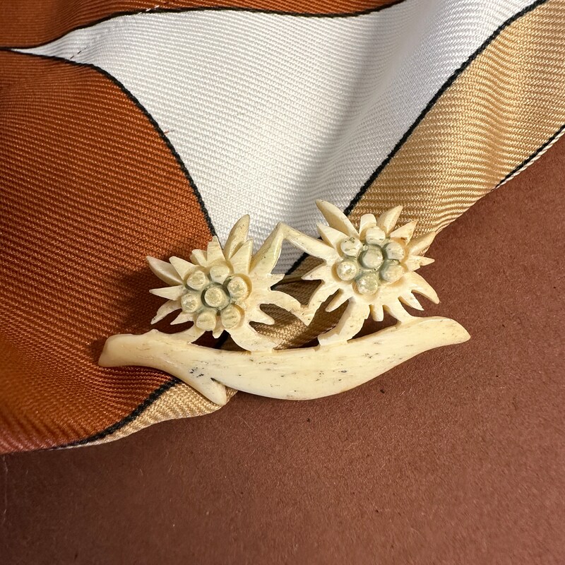 Edelweiss Brooch - Etsy