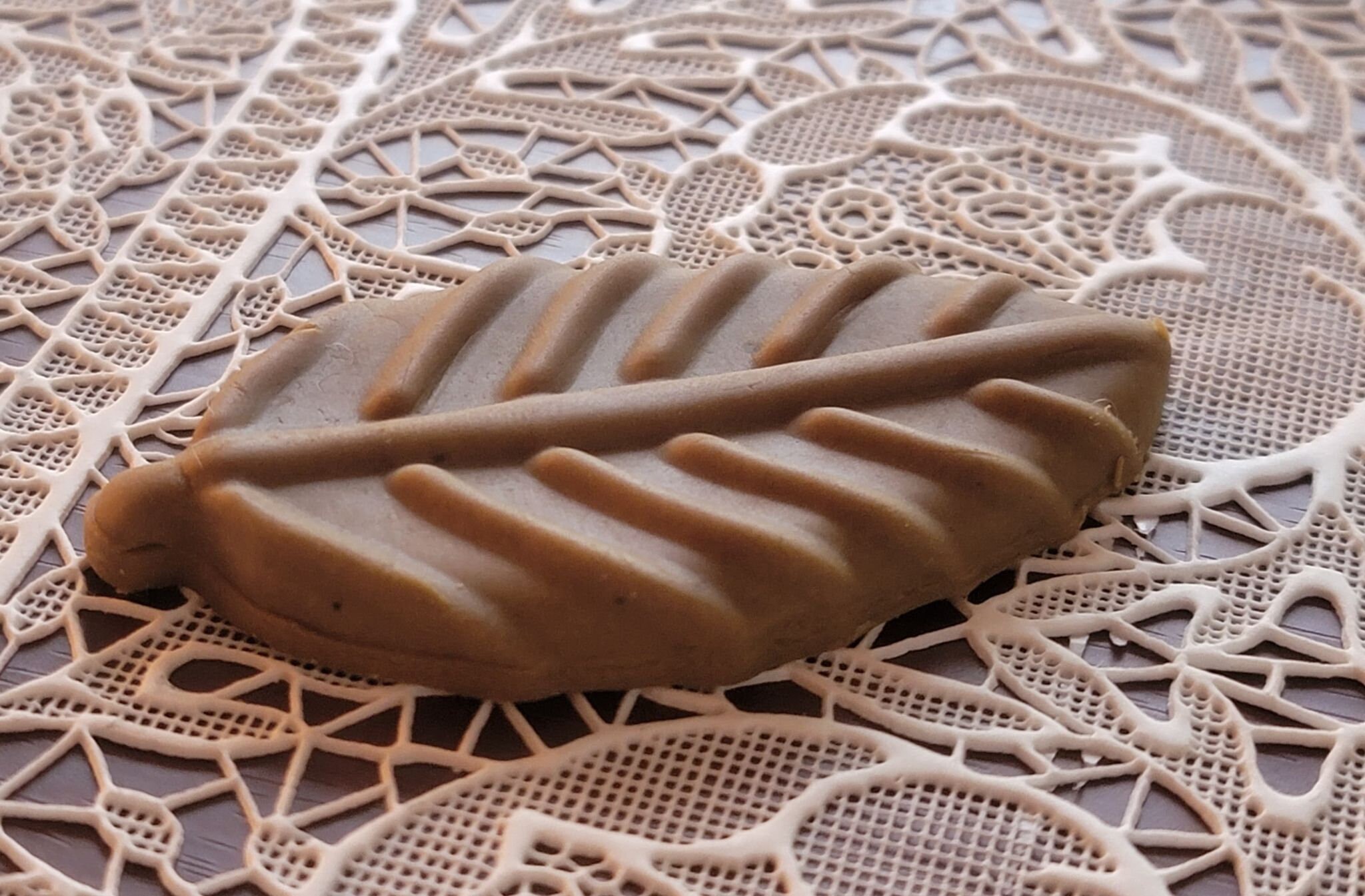 Italian Leaf Cookie Mold and Cutter KV2216 - Etsy