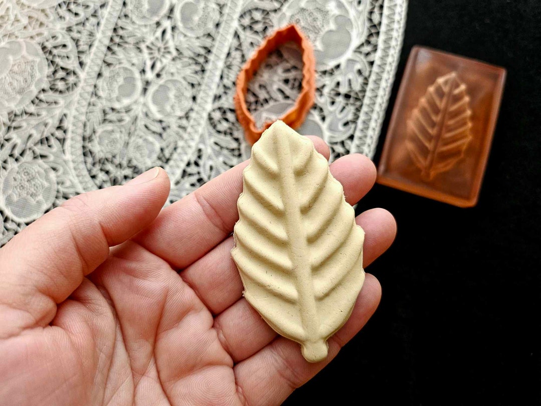 Italian Leaf Cookie Mold and Cutter, KV2216 - Etsy