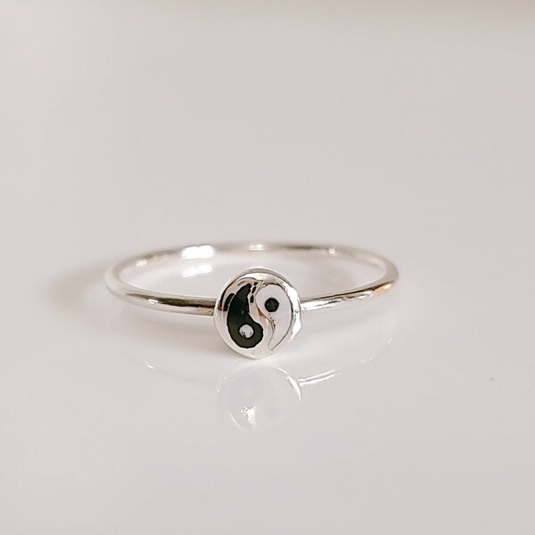 Ying Yang Ring - Etsy