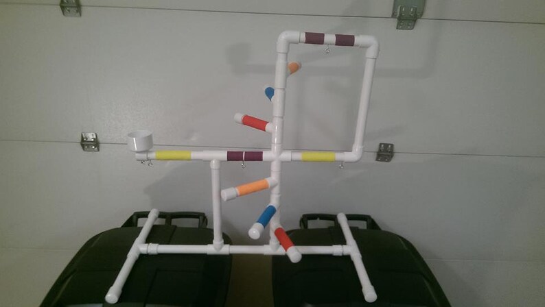 Deluxe Medium 1/2 or 3/4pvc Parrot Perch Stand - Etsy