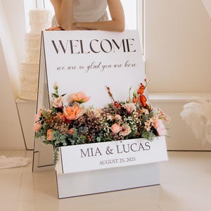 Personalized Decor Wedding Welcome Sign, Custom Wedding Sign Flower Box ...