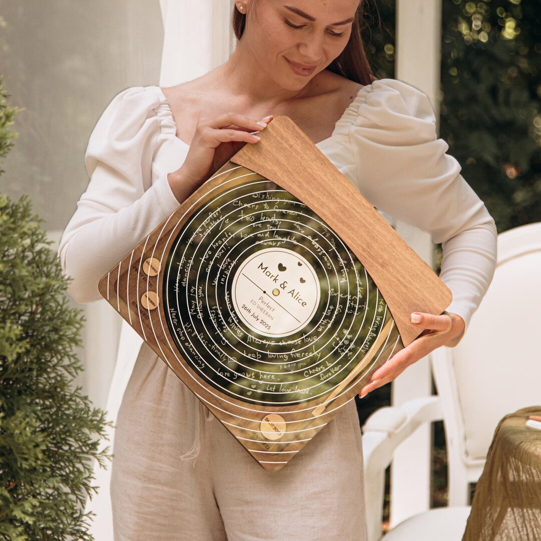 Retro Vinyl Record Guest Book: Unique Wedding Keepsake - Etsy