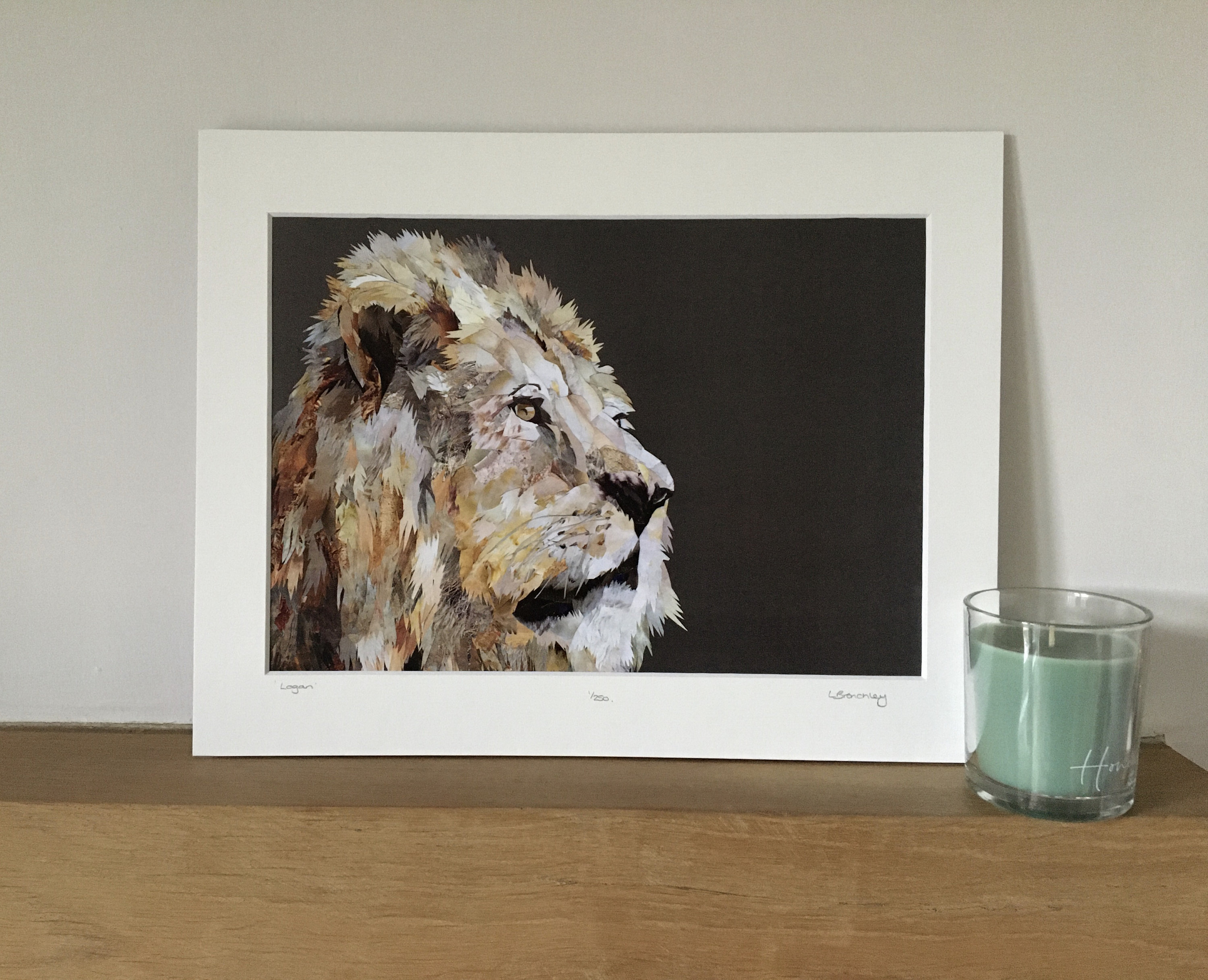 Logan el León, collage, impresión firmada de edición limitada A4 - Etsy ...