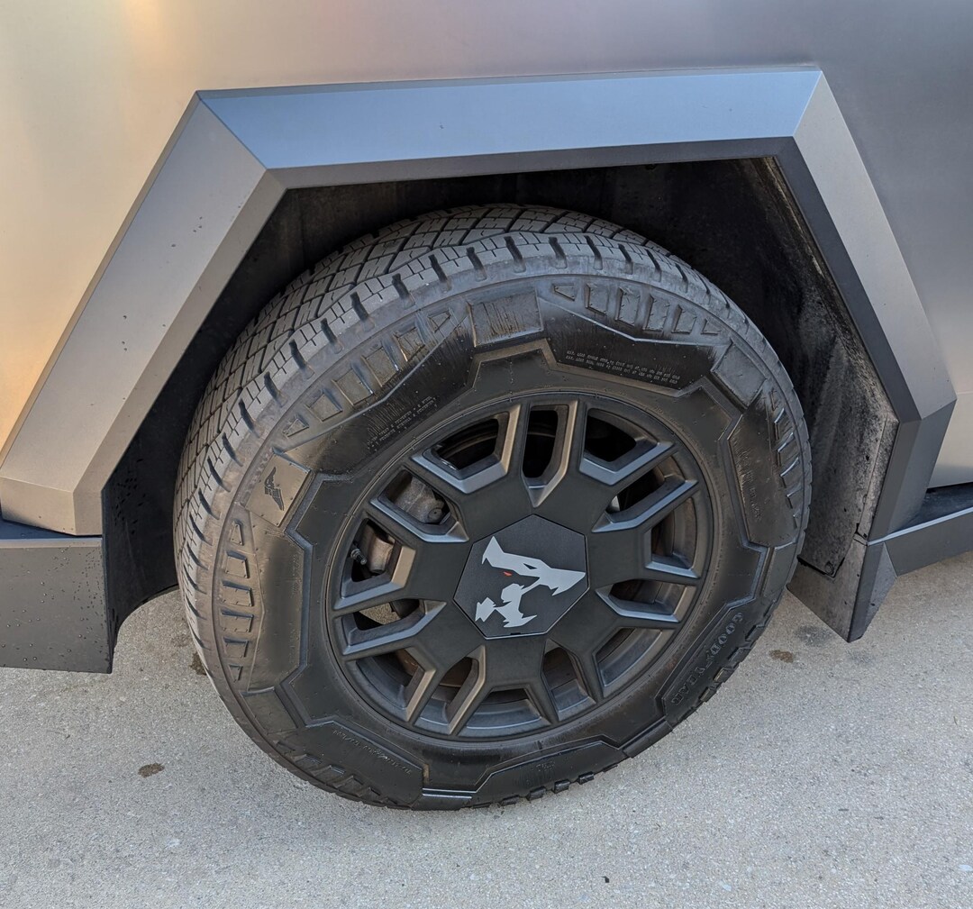 Hyperbeast Cybercap 2.0 Improved Fit, Non-fading, and Scratch Free ...