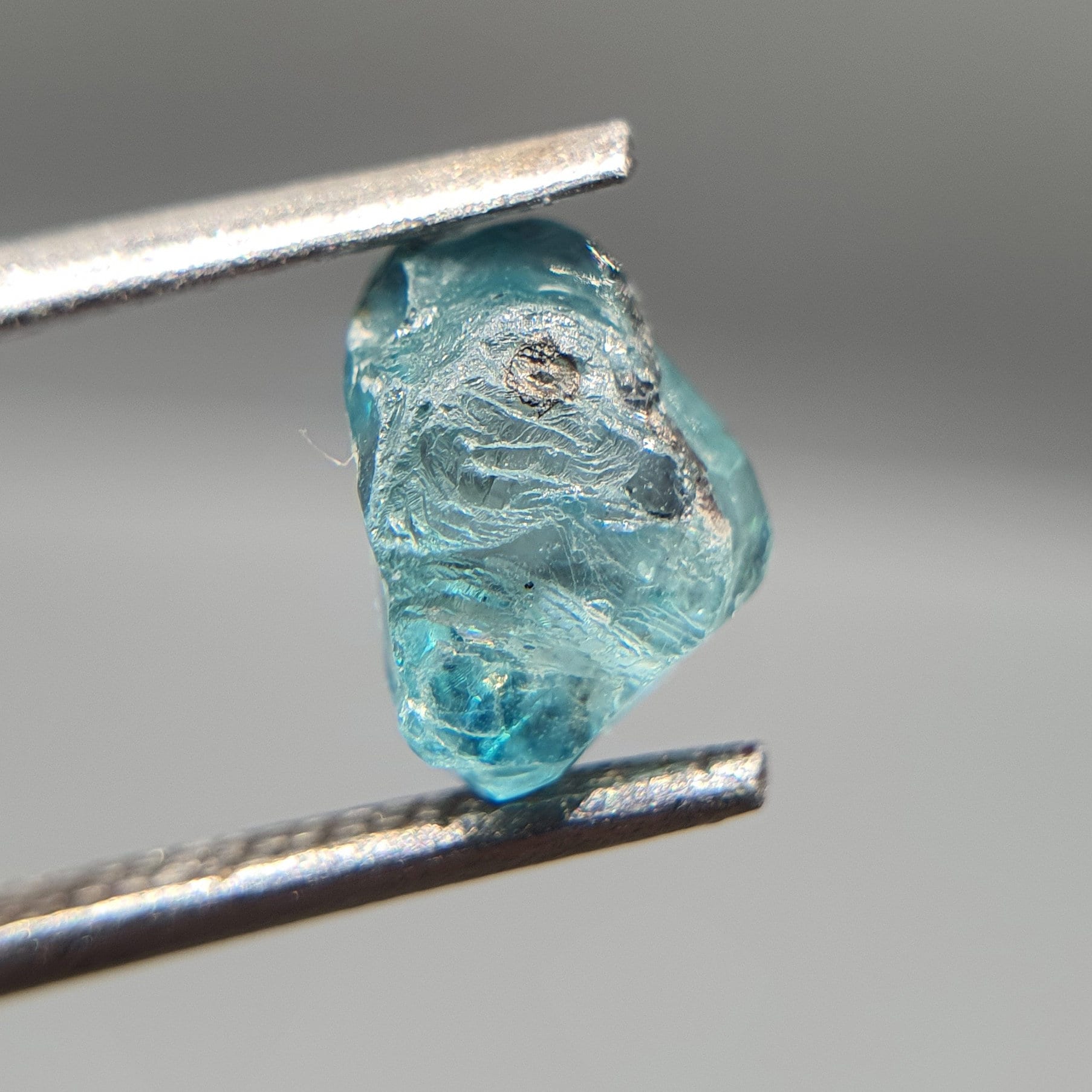 4,56 Ct TOP CRYSTAL Natural Blue Zircon Rough Authentic Blue Zircon ...