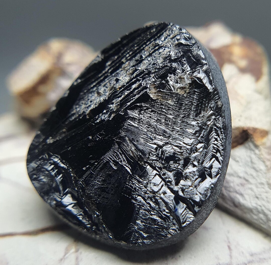 13.69 Rare Black Spinel (pleonaste) Natural From Thailand Kanchanaburi ...