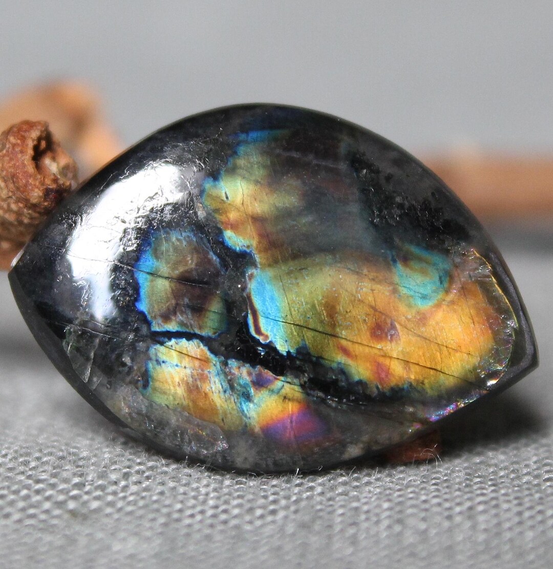 1.42, Purple Spectrolite Finnish REAL Authentic From Finland ...