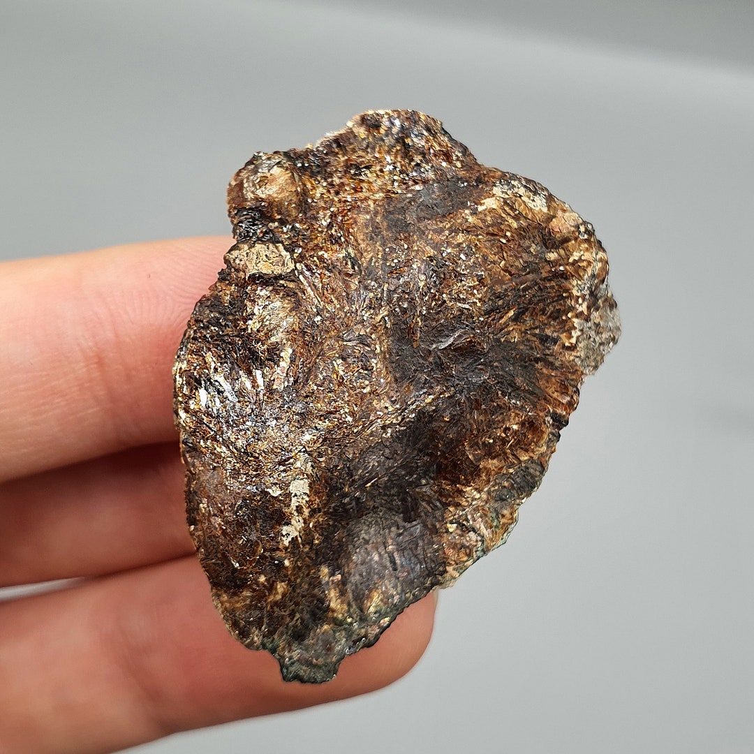 10,56 Rare Astrophyllite Russian Stone Cabochon Rough Freakenfru ...