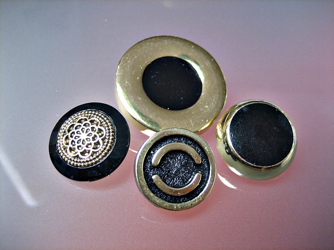 To Choose From Noble Buttons Plastic Black / Gold Buttons - Etsy UK