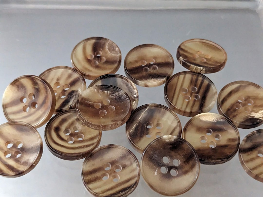 Real Buffalo Horn Buttons - 14 Mm / 19 Mm - Buttons - Etsy