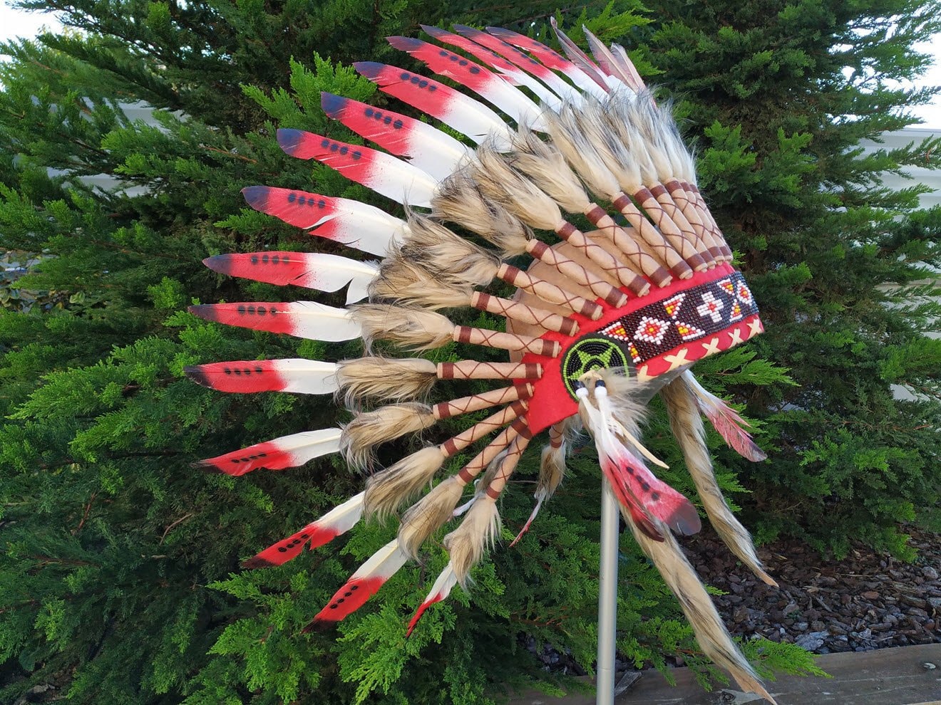 Short Red Indian Headdress Replica Made With Red Painted Swan Feathers ...