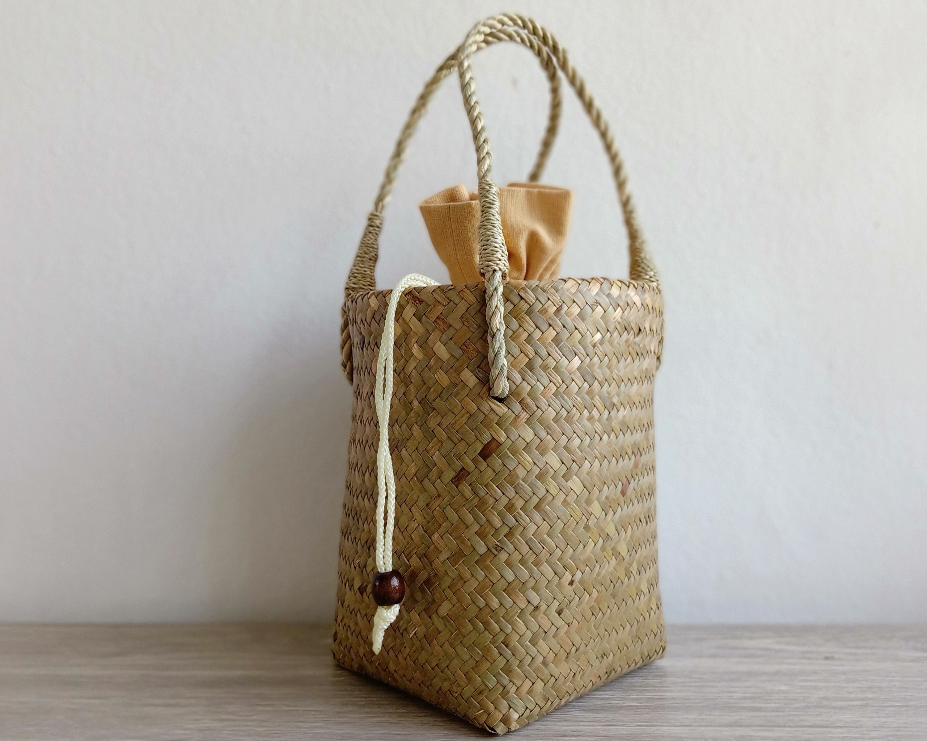 Small Straw Bag With Bucket Clousure. Round Wicker Purse. Bucket ...