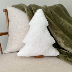 Plush Sherpa White Holiday/christmas Tree Pillow Sherpa Holiday Pillows ...