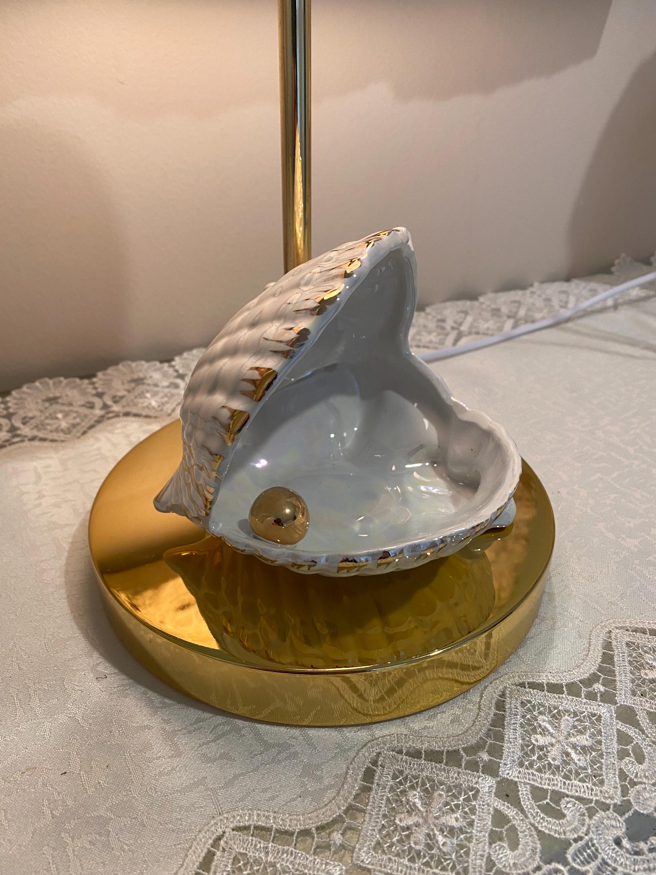 Vintage Italian Ceramic Clam/shell Lamp on Brass Gold Plate With Sphere ...