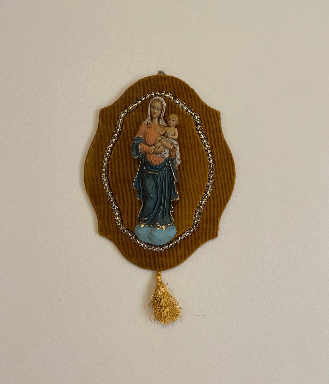 Vintage Religious Velvet Trestle Wall Plaque of Mary & Baby Jesus - Etsy