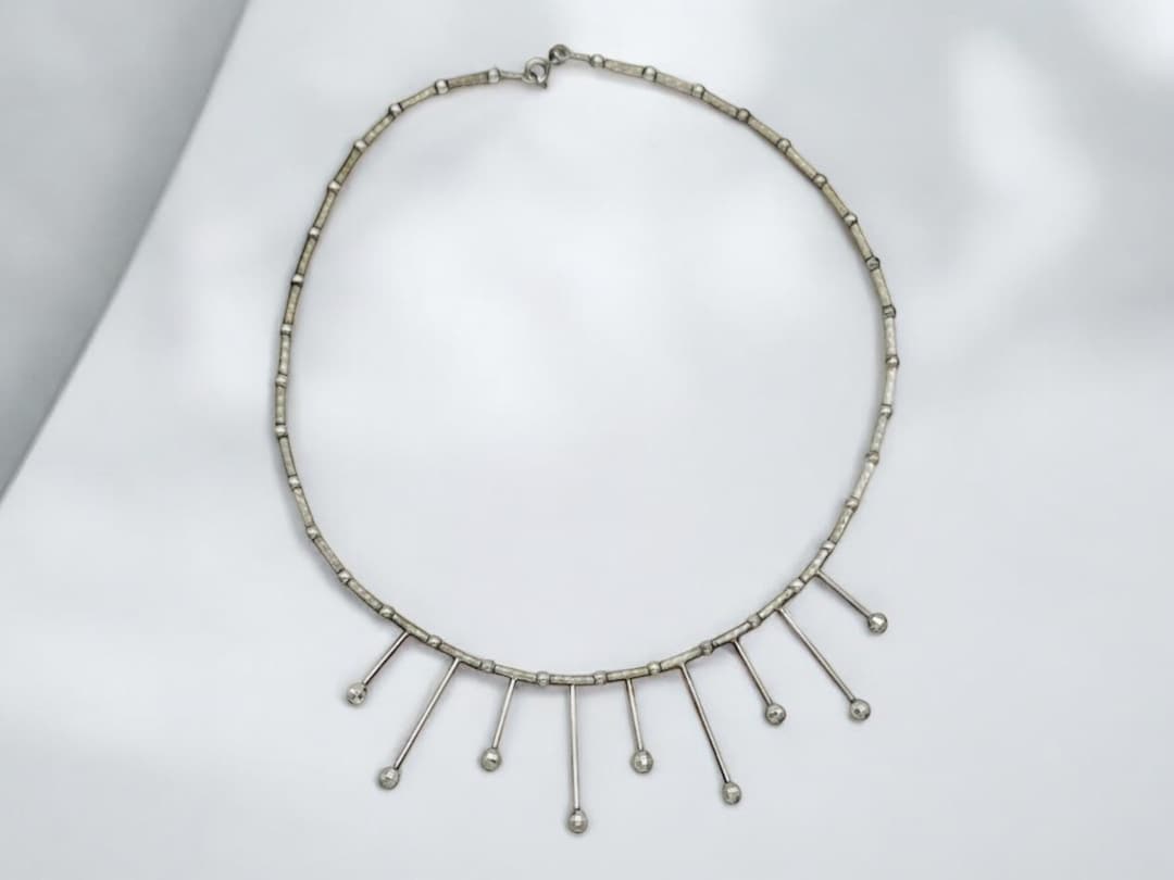 925 Sterling Silver Futuristic Drop Down Design 16" Statement Necklace ...
