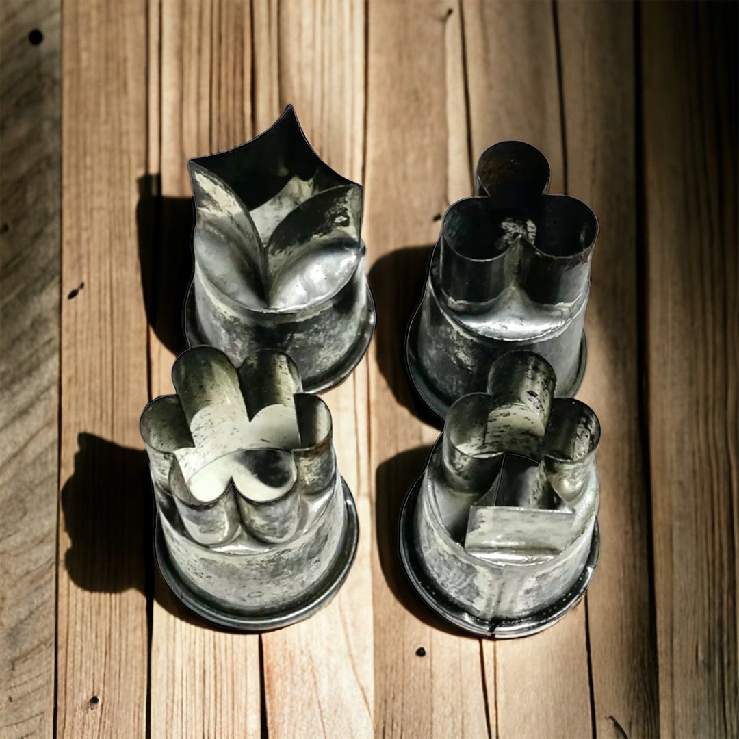 4 Antique Tin Pastry Cookie Cutters Small G.M.T. Co Czechoslovakia ...