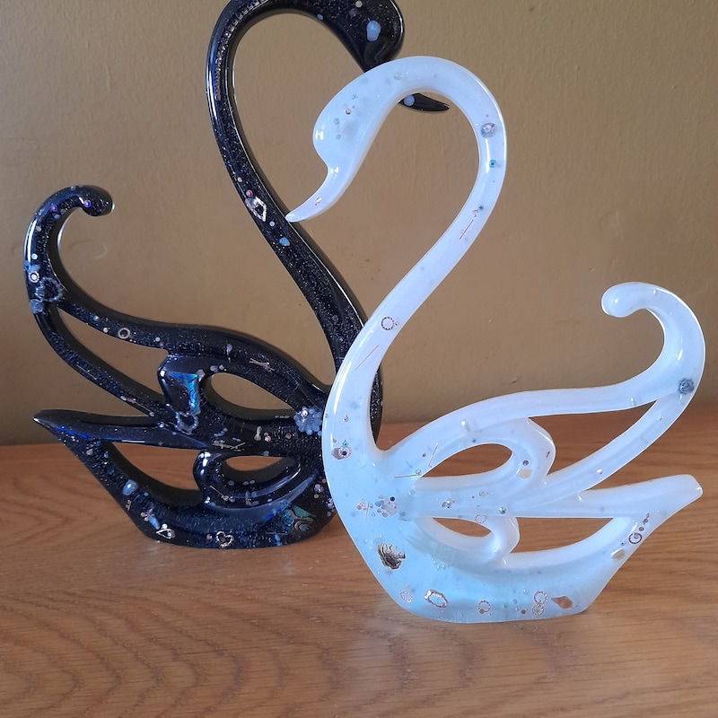 Resin Swan Ornament - Etsy