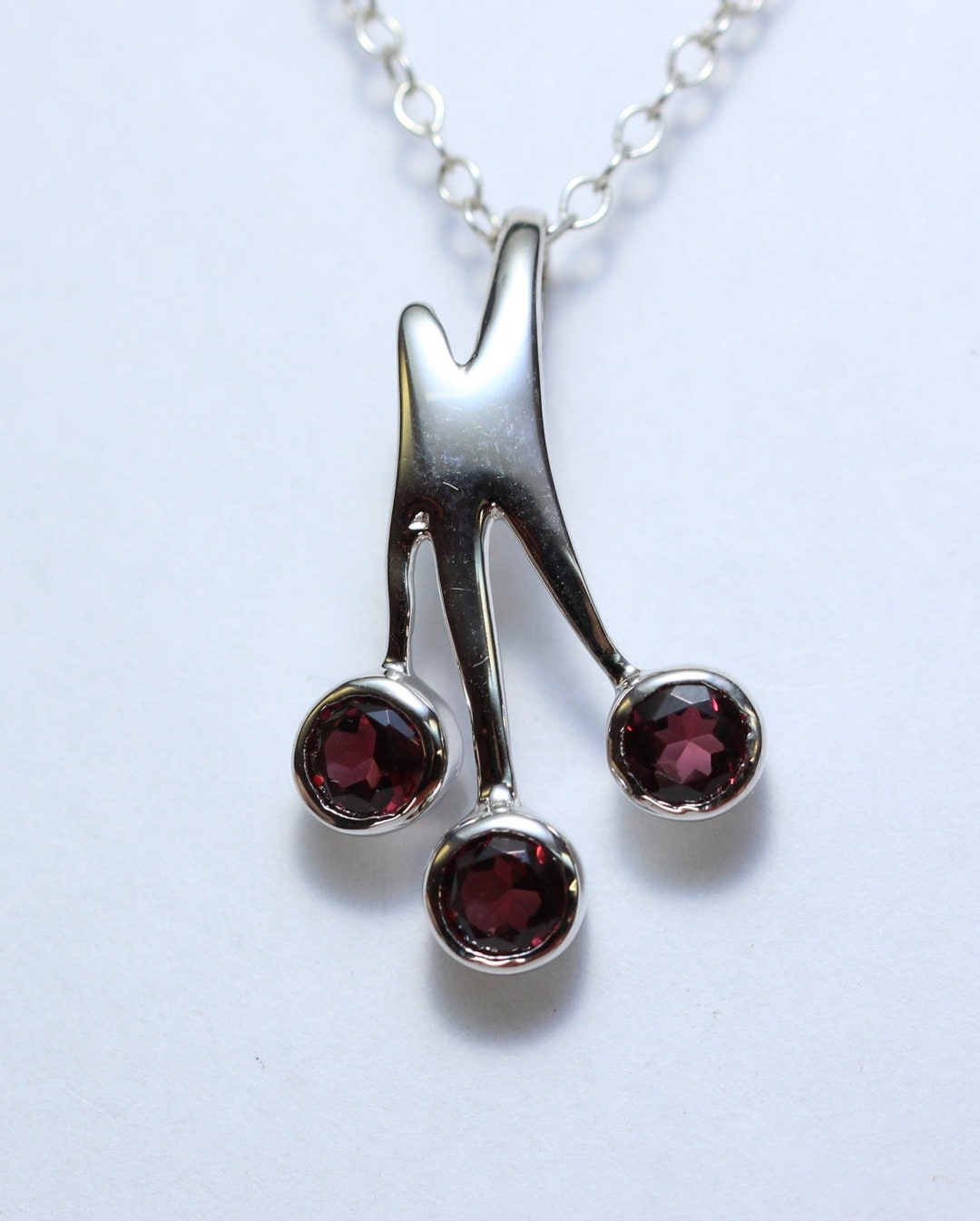 0.9 Carat Garnet Design Pendant 925 Silver Necklace Chain Blood Red ...