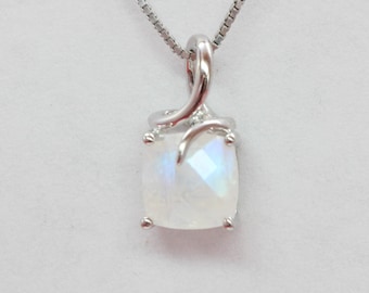 Moonlight Topaz - Etsy