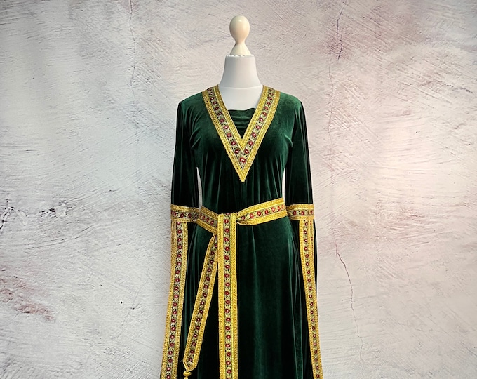 Hyrule Gown - Etsy Canada