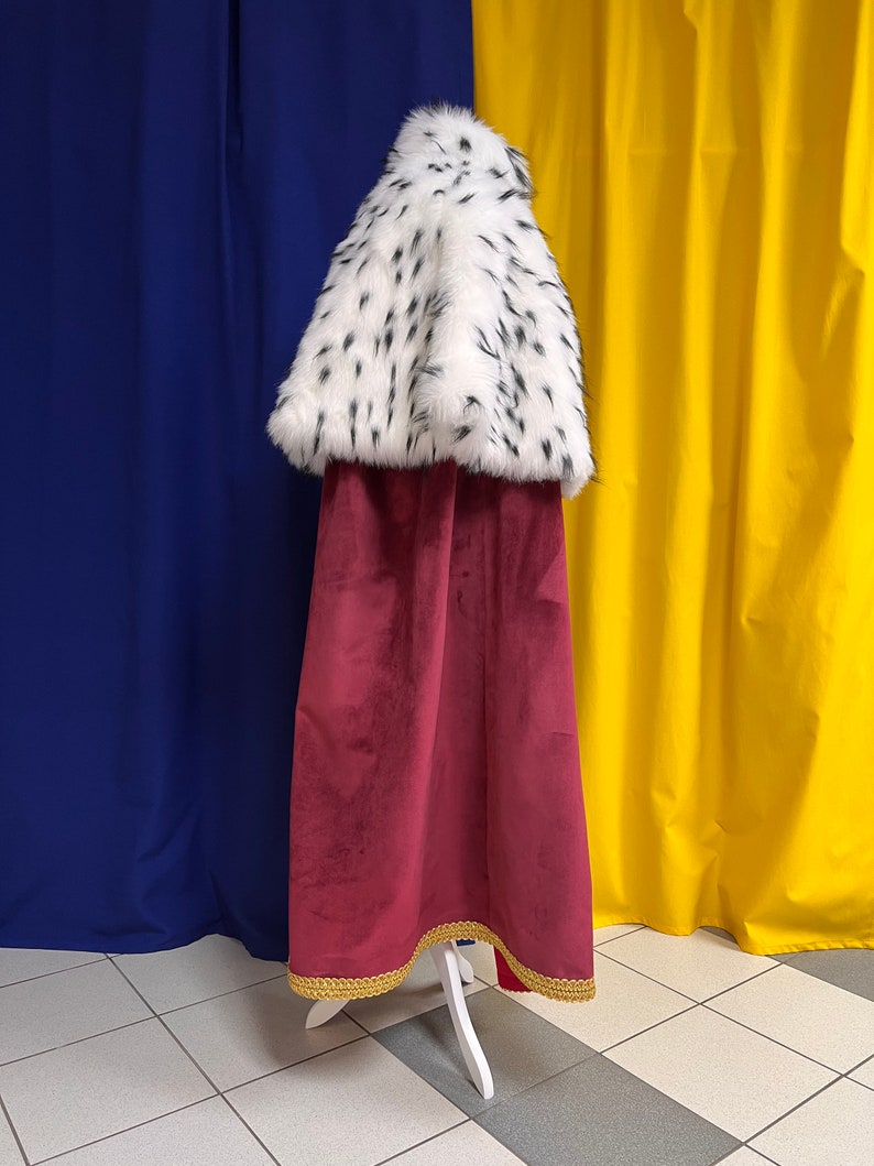 Royal Cape Medieval Bridal Robe Fur Cloak Ermine Fur - Etsy