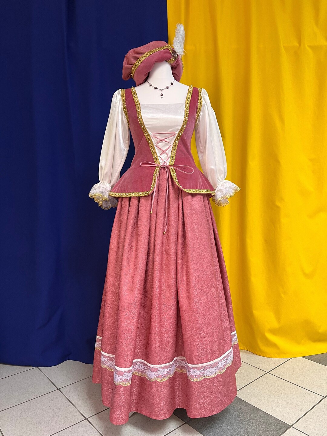 Lady Constancia 17th Century Dress - Etsy