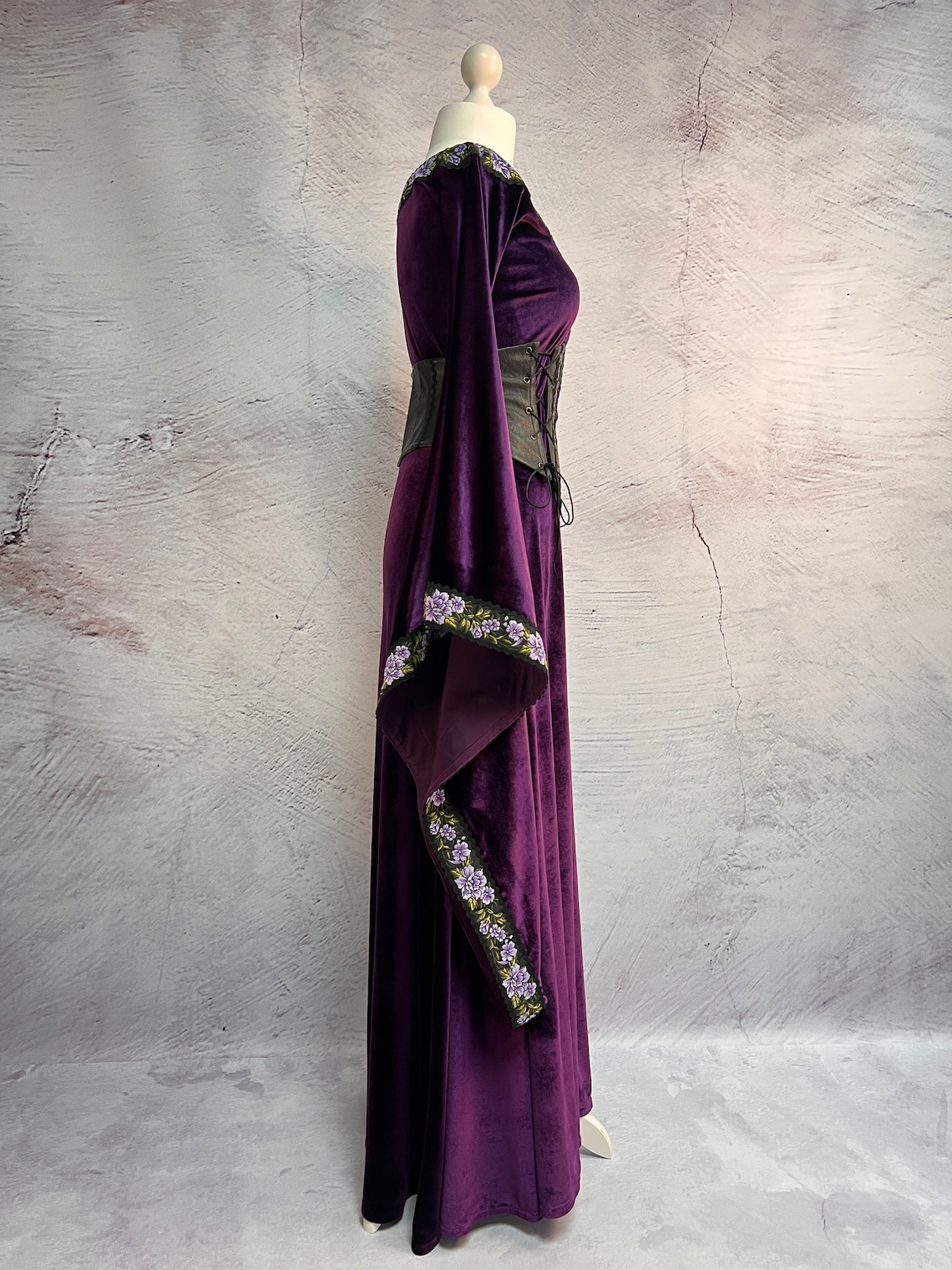 Elven Dress Medieval Dress Elven Wedding Dress - Etsy