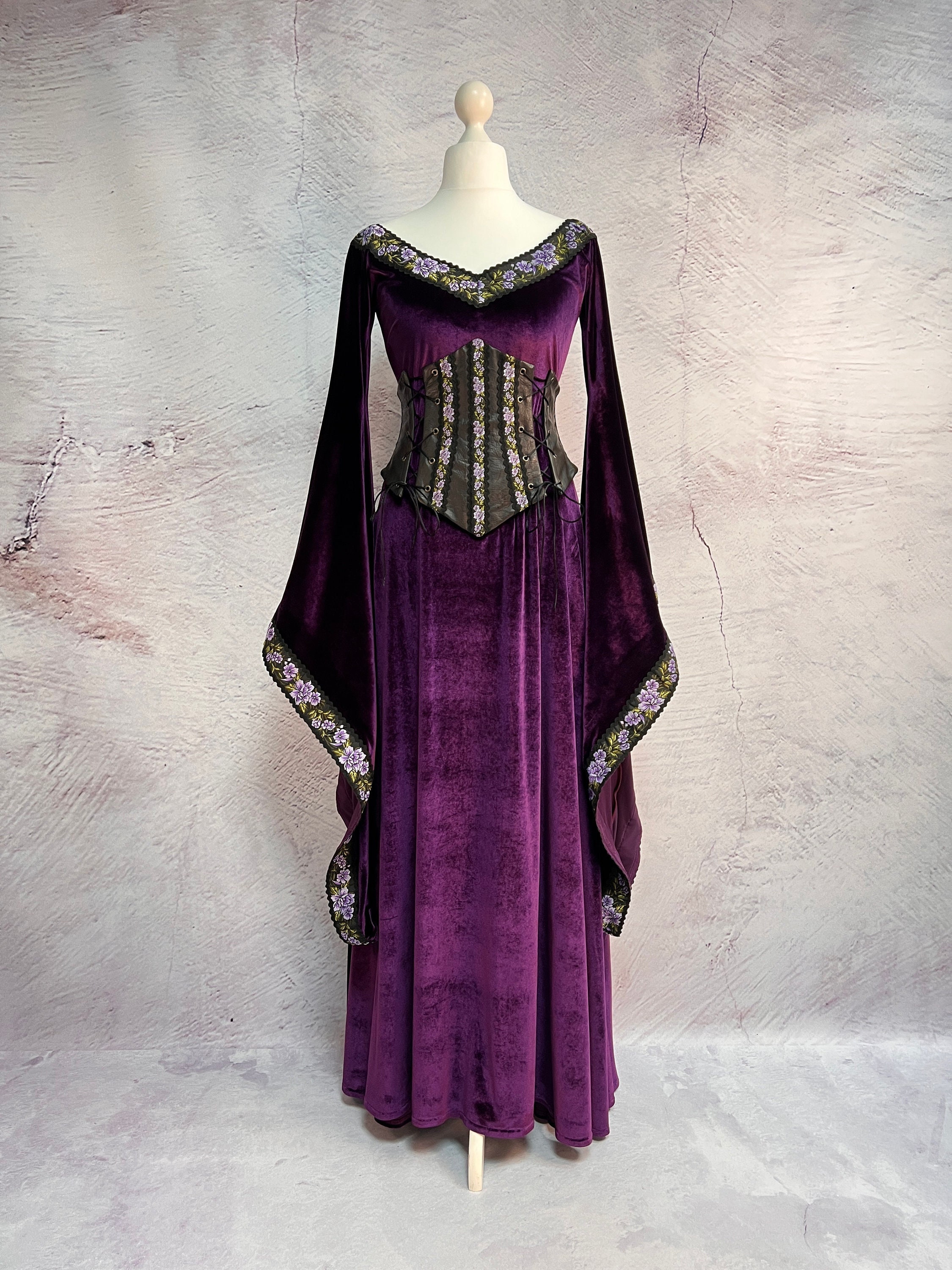 Elven Dress Medieval Dress Elven Wedding Dress - Etsy