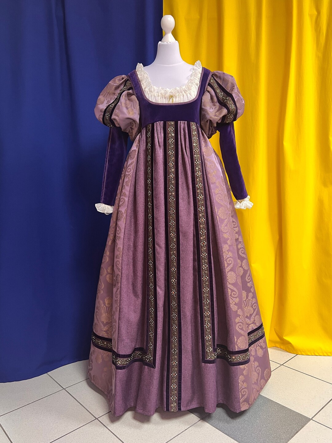 Renaissance Dress Lucrezia Borgia Dress 16th Century Italian Fashion - Etsy