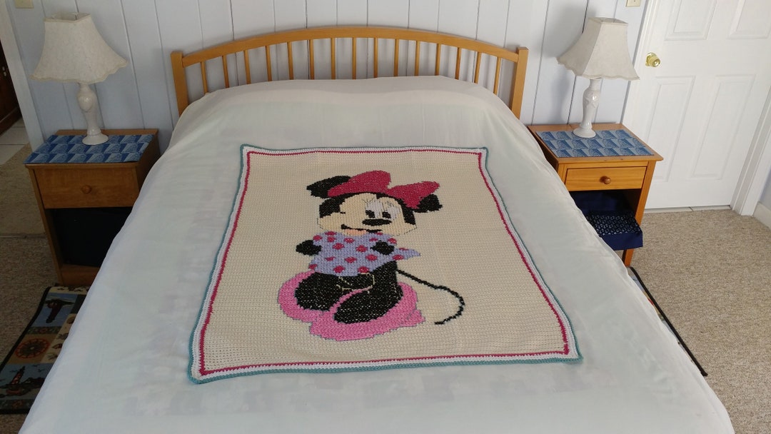Minnie Mouse Afghan - Etsy