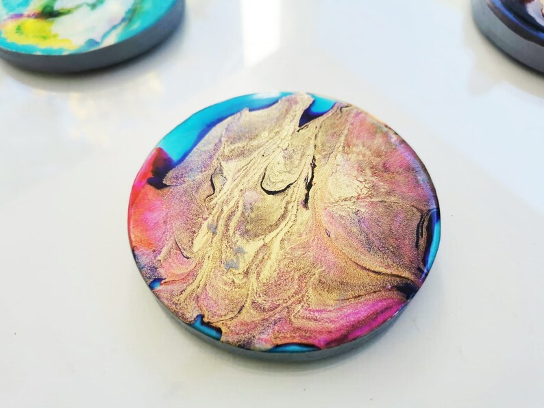 Wood Art Circles With Resin Finish on the Top Face. the - Etsy