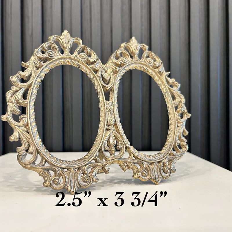 Vintage Oval Frame - Etsy