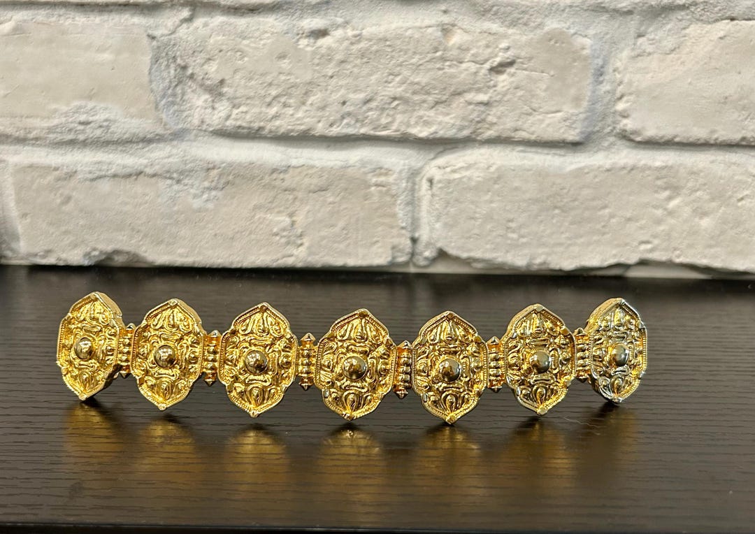 Lovely Luxury Gold Belt Buckle by ALEXIS KIRK New - Chunky Modern Belt ...