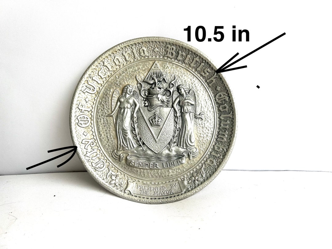 1976 Bicentennial Pewter Plate: Victoria, British Columbia Memorial ...