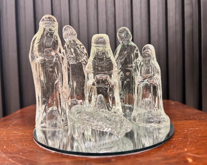 Lovely Glass Nativity Set /nativity Glass Holy Family Made in Taiwan ...