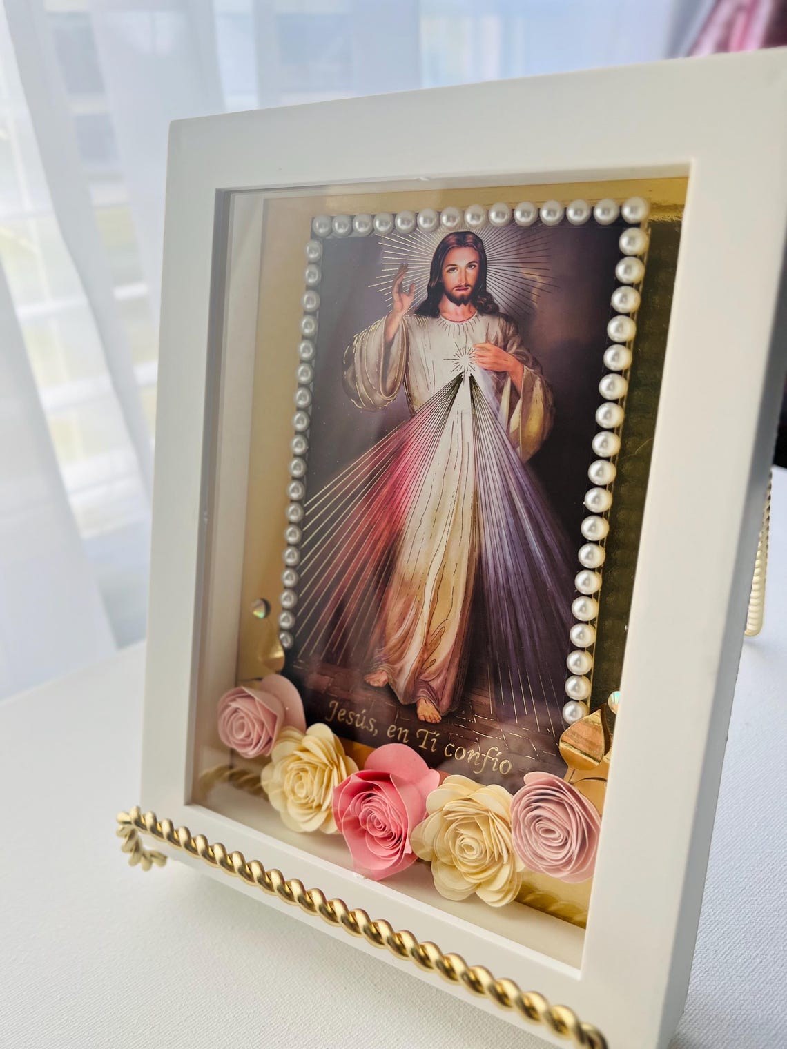6x8 Inches Jesus Christ Frame With Paper Flowers Wall Decoration - Etsy