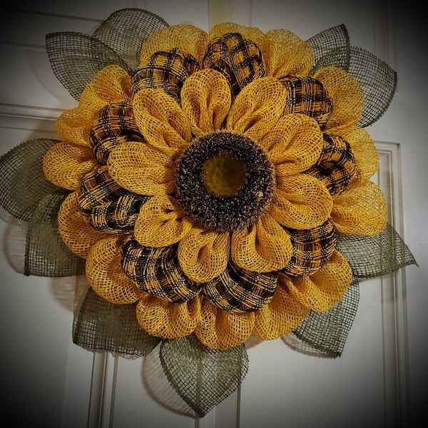 Spring Burlap Wreath - Etsy