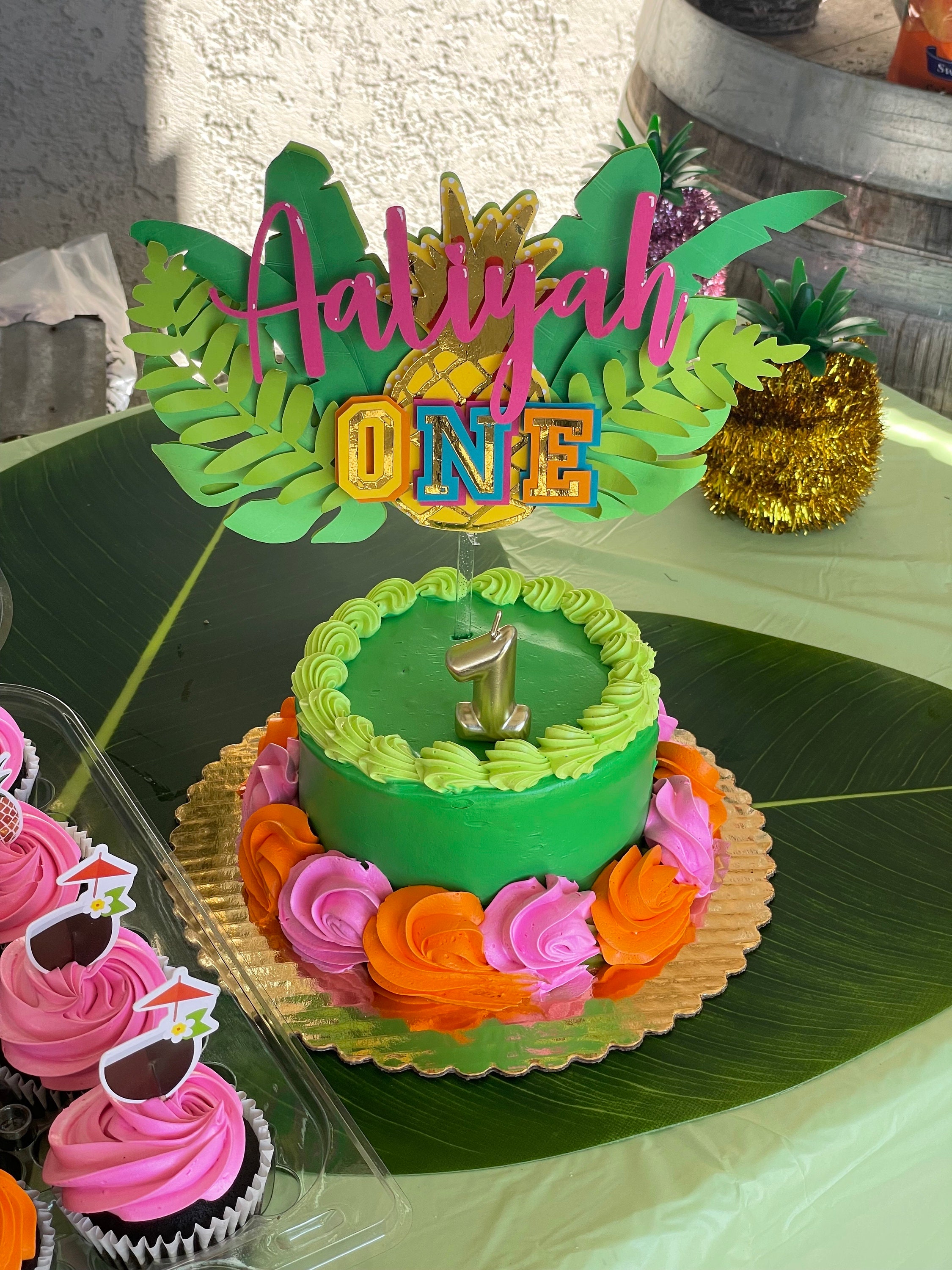 Hawaiian Luau 3D Themed Cake Topper - Etsy