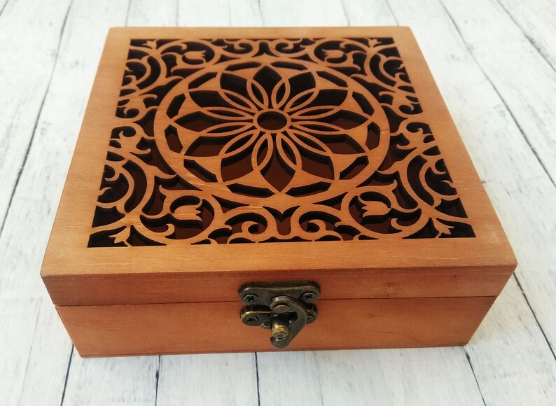 Mandala Jewelry: 16 Mandala Boxes Designs For Your Inspiration - I Love ...