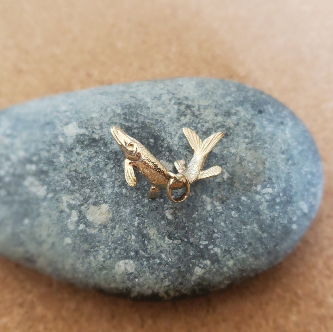 Vintage 8ct Gold Sturgeon Fish Pendant | Mid Century Jewelry - Etsy