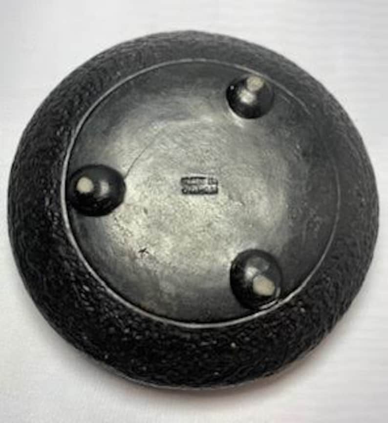 Fantastic Black Tokanabe Pottery Footed Bowl Made in Japan Nippon-art ...