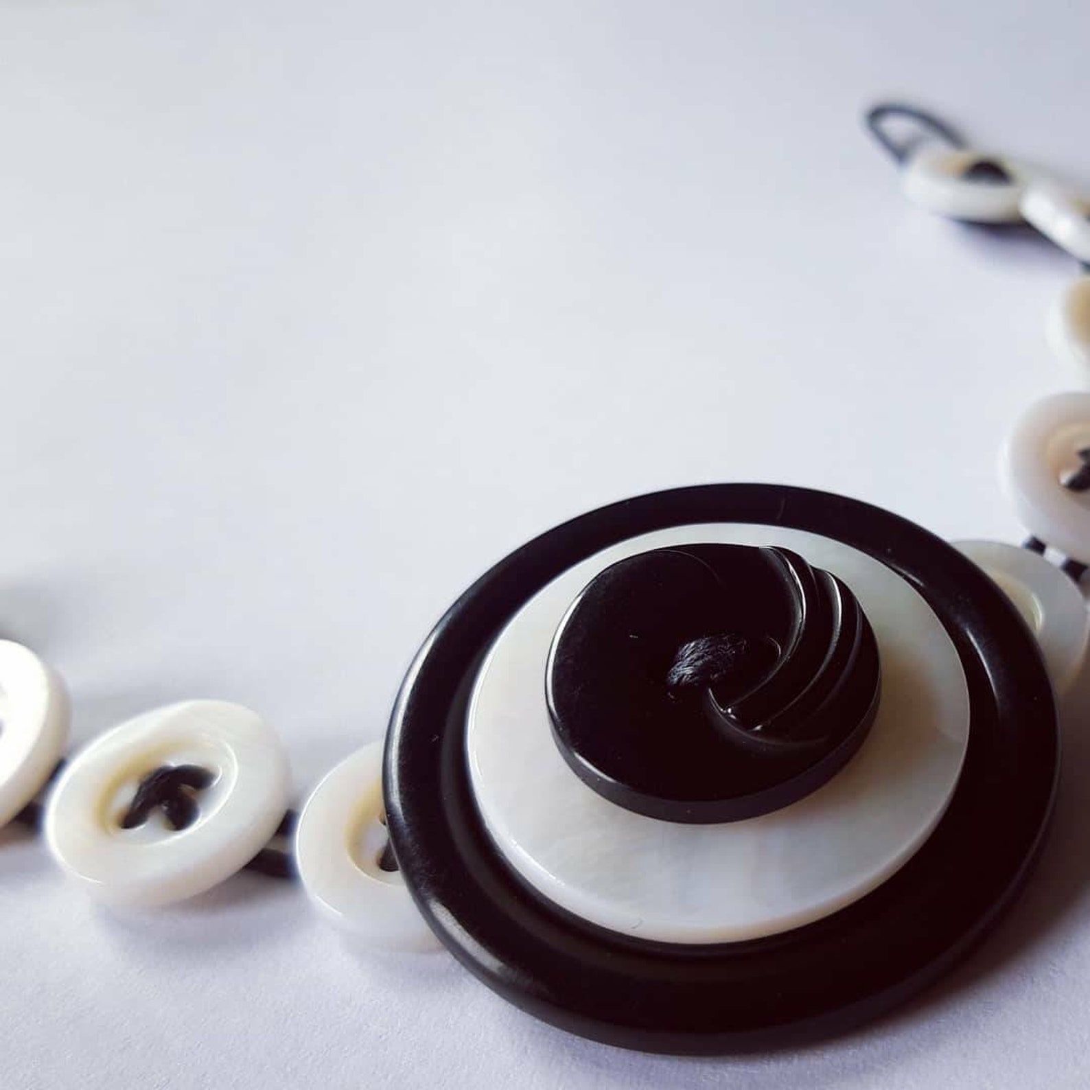 Button Bracelet /handmade Button Jewelry /mother of Pearl - Etsy