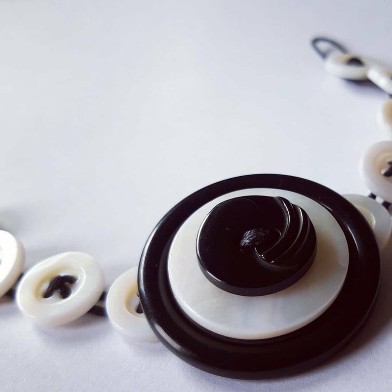 Button Bracelet /handmade Button Jewelry /mother of Pearl - Etsy