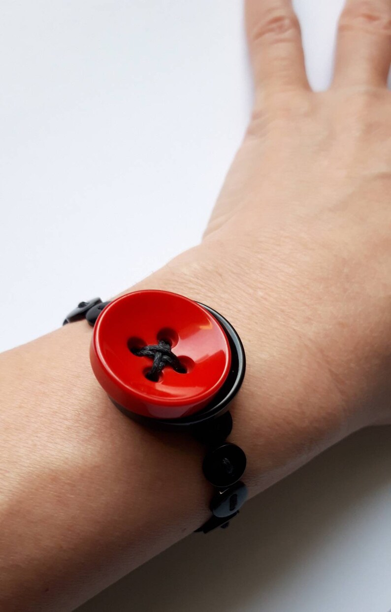 Jewelry Handmade / Red Button Bracelet /button Jewelry / Button Craft ...