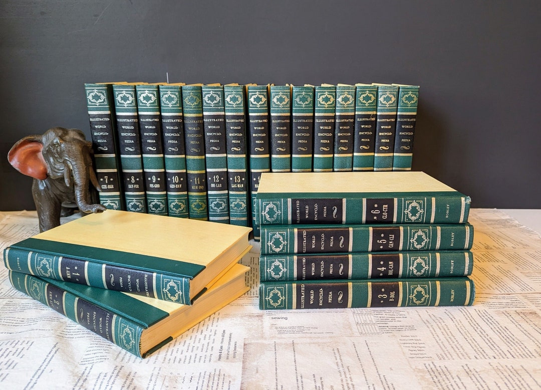 Vintage 1960s Illustrated World Encyclopedia Complete 21 Volume Set ...