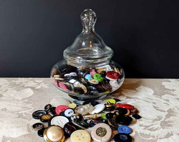 Vintage Buttons in Glass Jar Lot of Old Buttons Upcycled Crafts Button ...